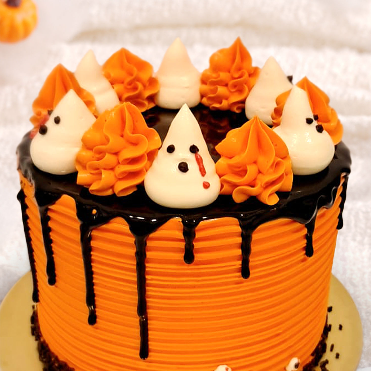 Spooky Ghost Drip Cake Delivery in Singapore - FNP SG