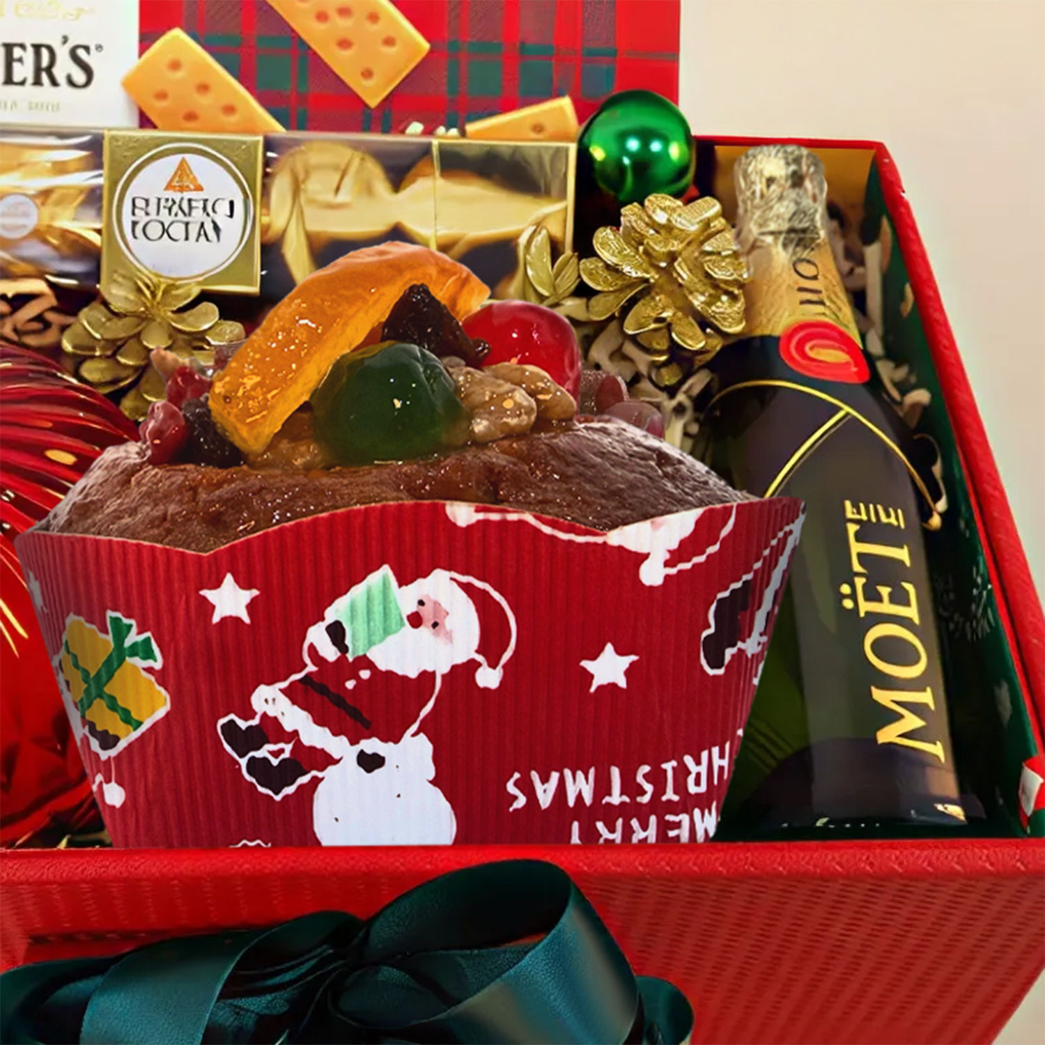Mini Moet Merry Celebration Gift Set Delivery in Singapore - FNP SG