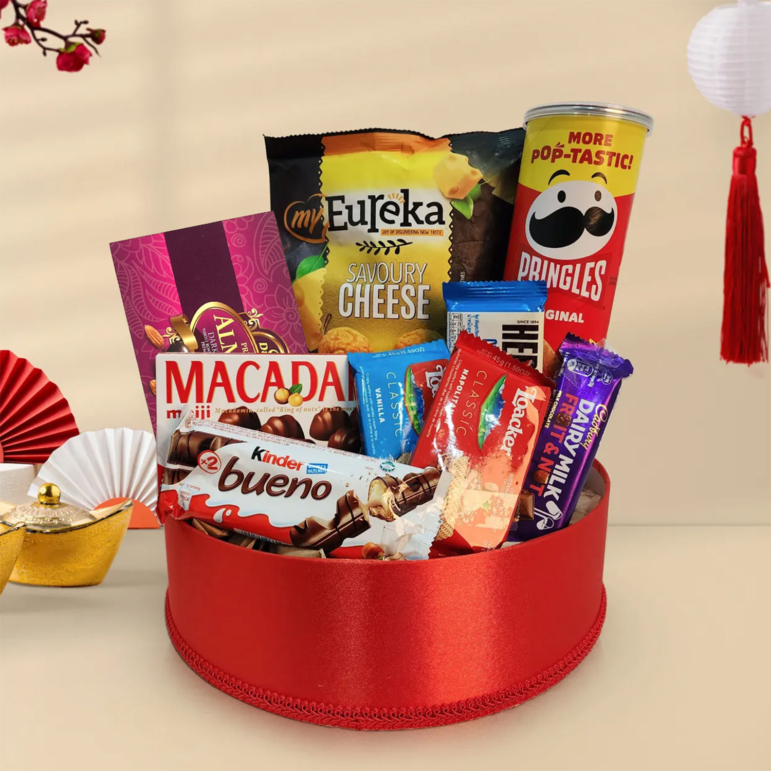 Exotic Chocolates Box Delivery in Singapore - FNP SG